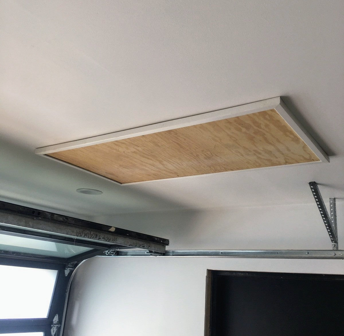 Garage Attic Storage Lift System | Attic Elevator | Auxx-Lift – Auxx ...